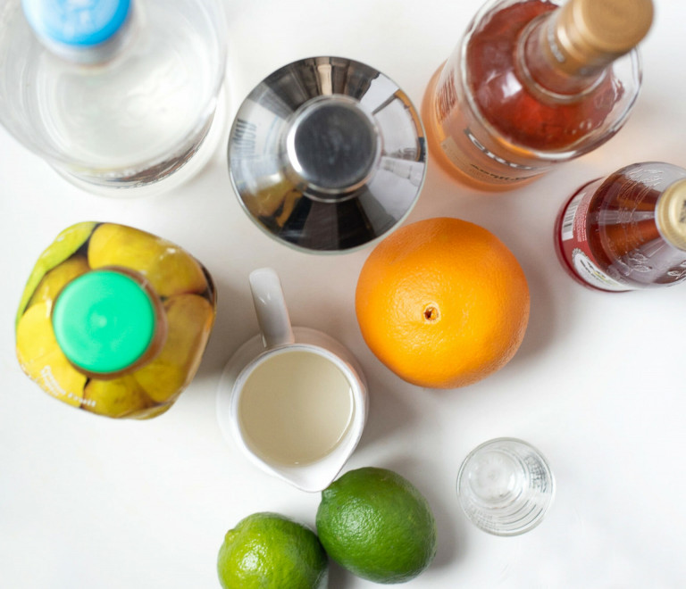 How to Make a Hurricane Cocktail - Somewhere Down South