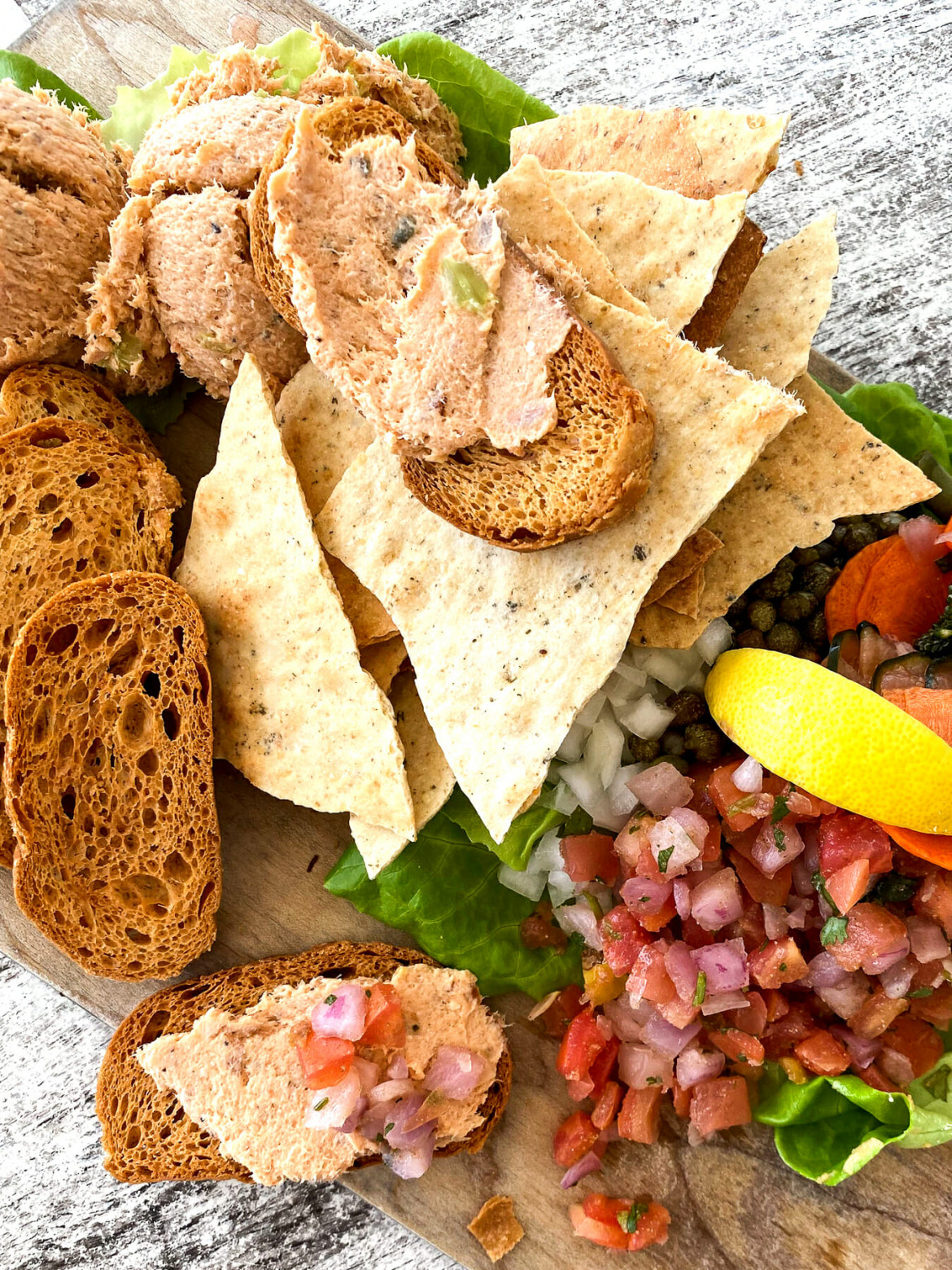 10 of the BEST Restaurants on Anna Maria Island - Somewhere Down South